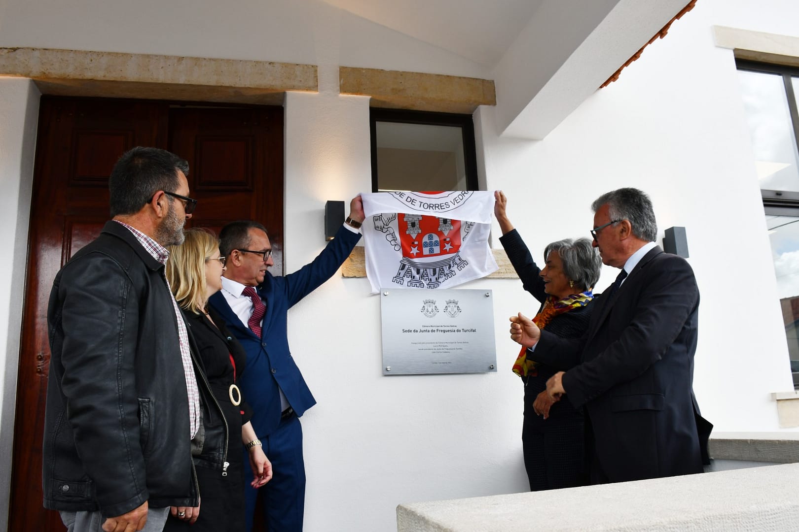 Inaugurada a Nova Sede da Junta de Freguesia do Turcifal em ambiente de ...